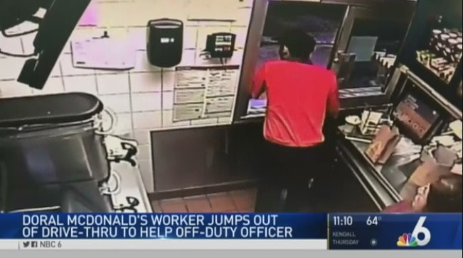 Fl Mcdonalds Worker Jumps Through Drive Through Window To Aid Officer