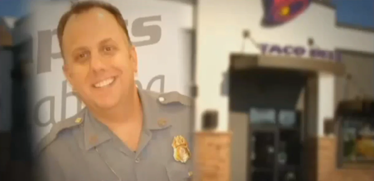 Oklahoma Officer Suing Taco Bell, Claims Tainted Meal Caused Severe ...
